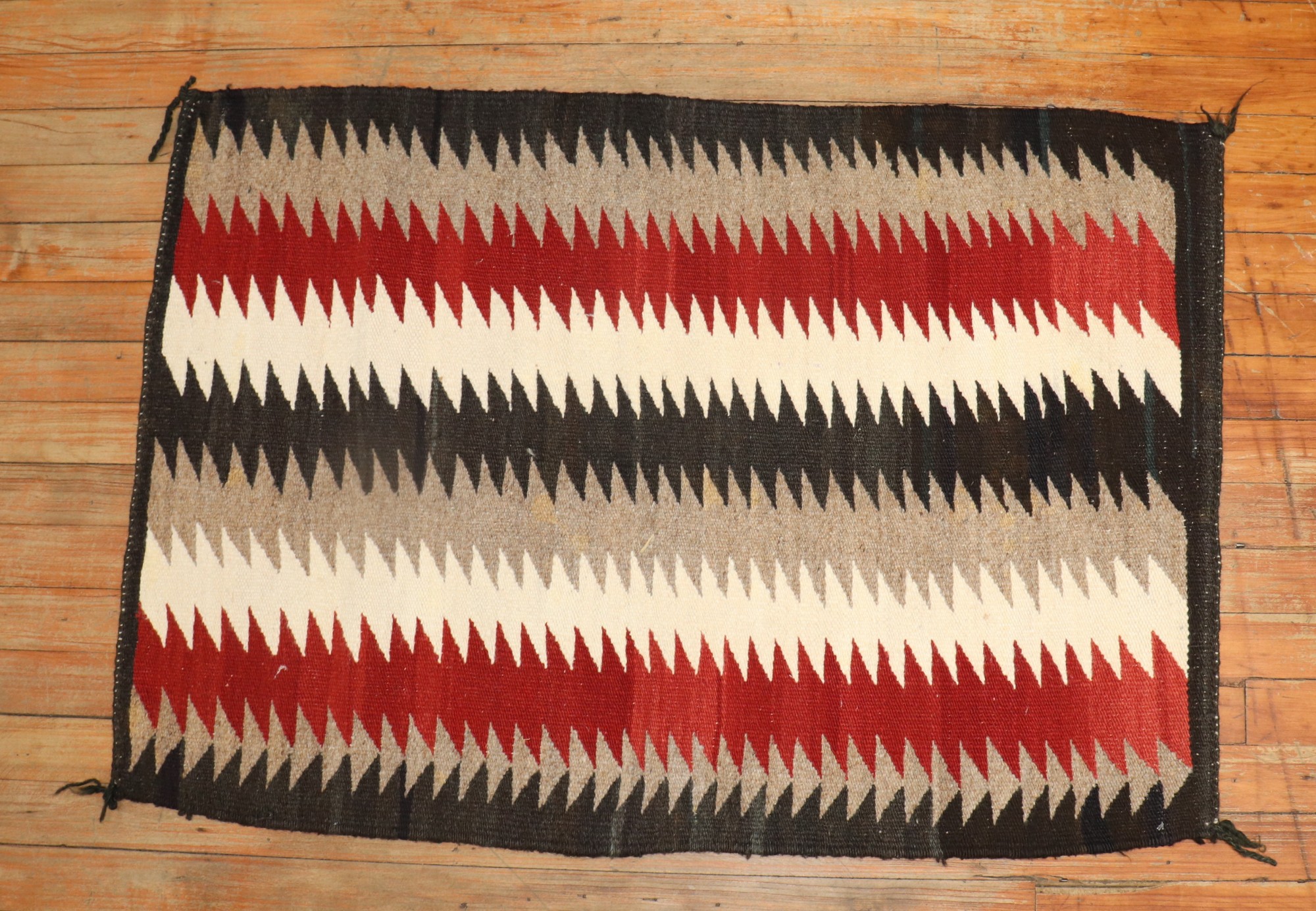 Antique Dazzling Navajo Mat No. 10570 - J&D Oriental Rugs Co. - Antique ...